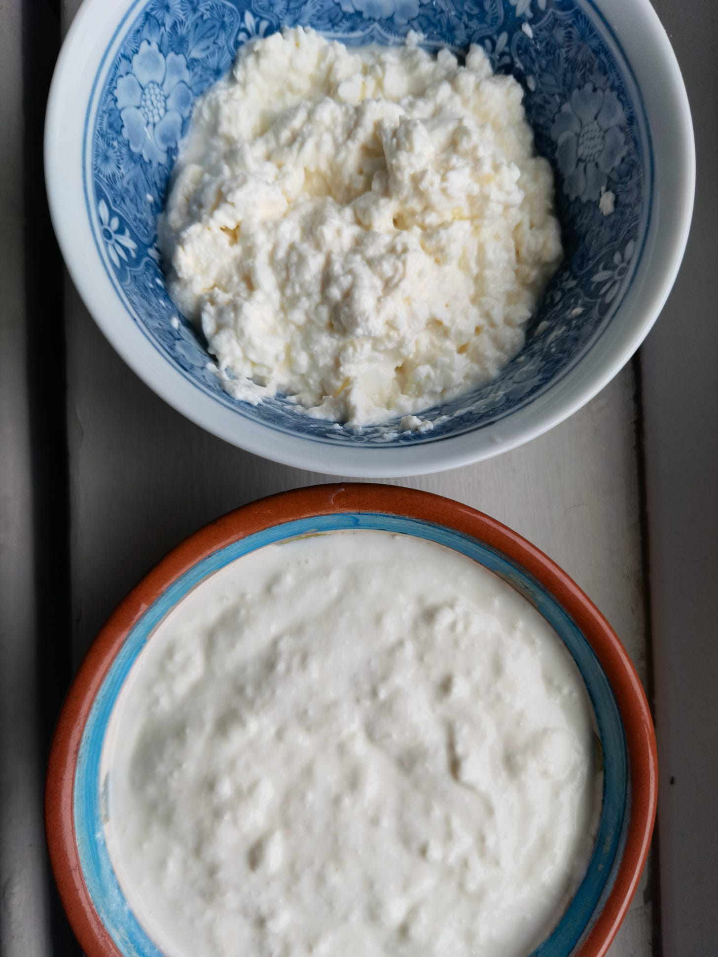 How to Make Traditional Clabbered Milk at Home