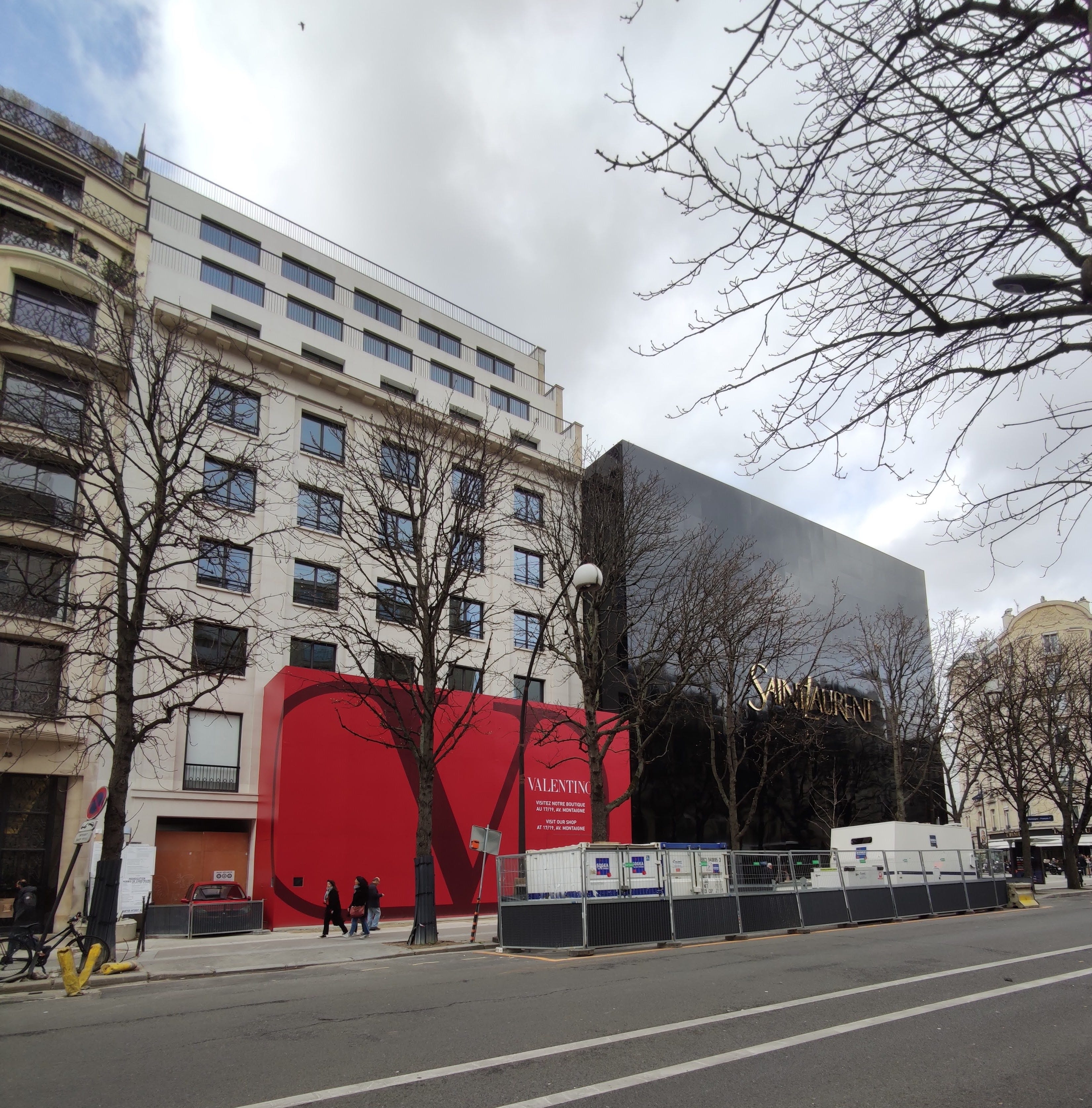 Qui est Adrien Labi, l’énorme propriétaire parisien qui doit 500 ...