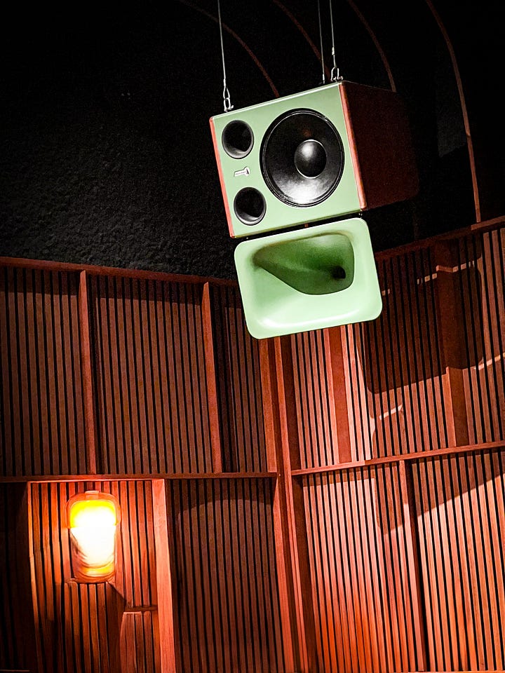 Sister 7 @ Fidelity Studio - by John and Sally McKenna
