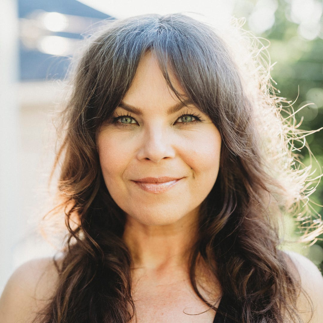 Join Danielle LaPorte’s subscriber chat