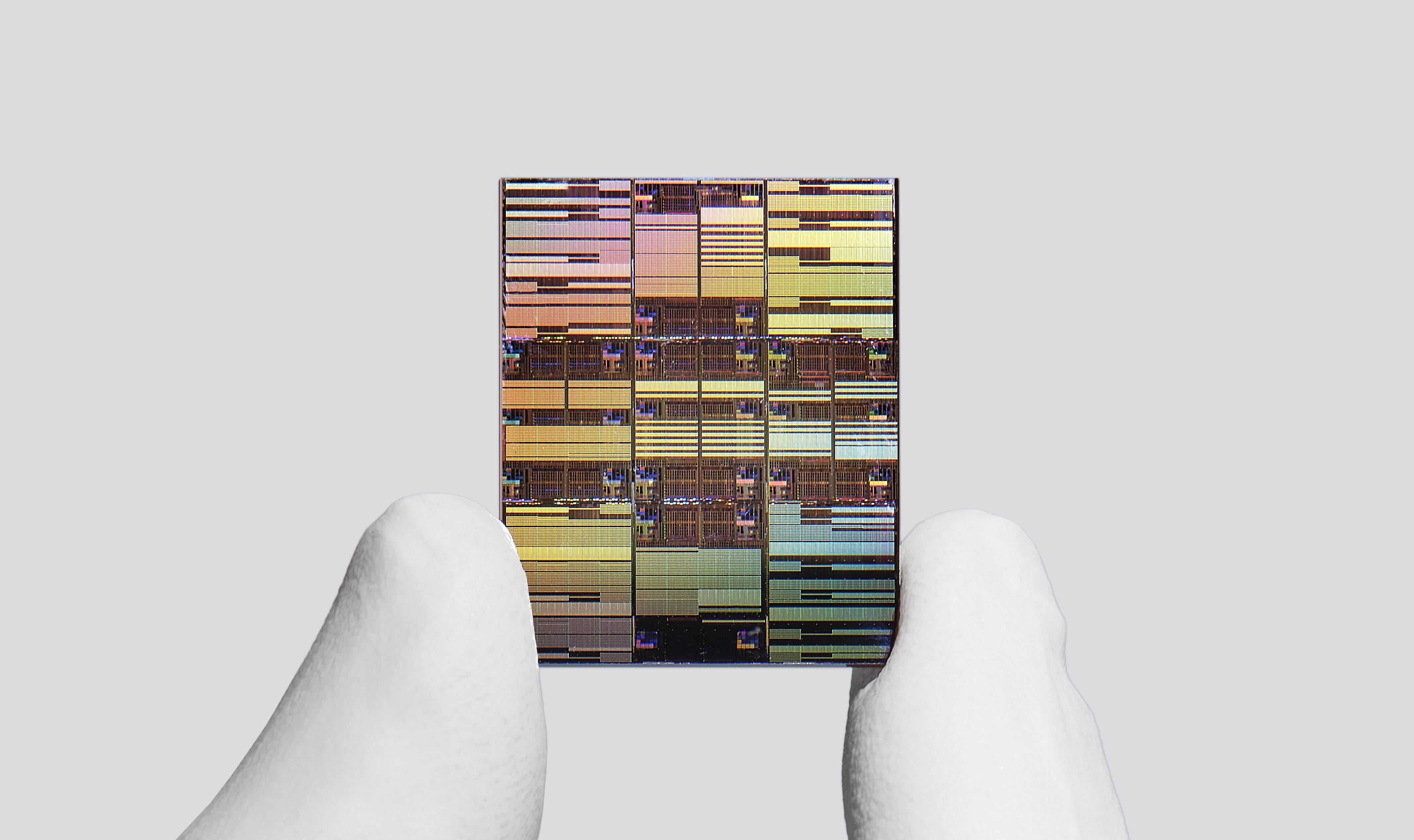 Memia #2026.26: neuroengineering🧠🔧 nanostack🔬 gpt-5.6, but not yet🔒 ...