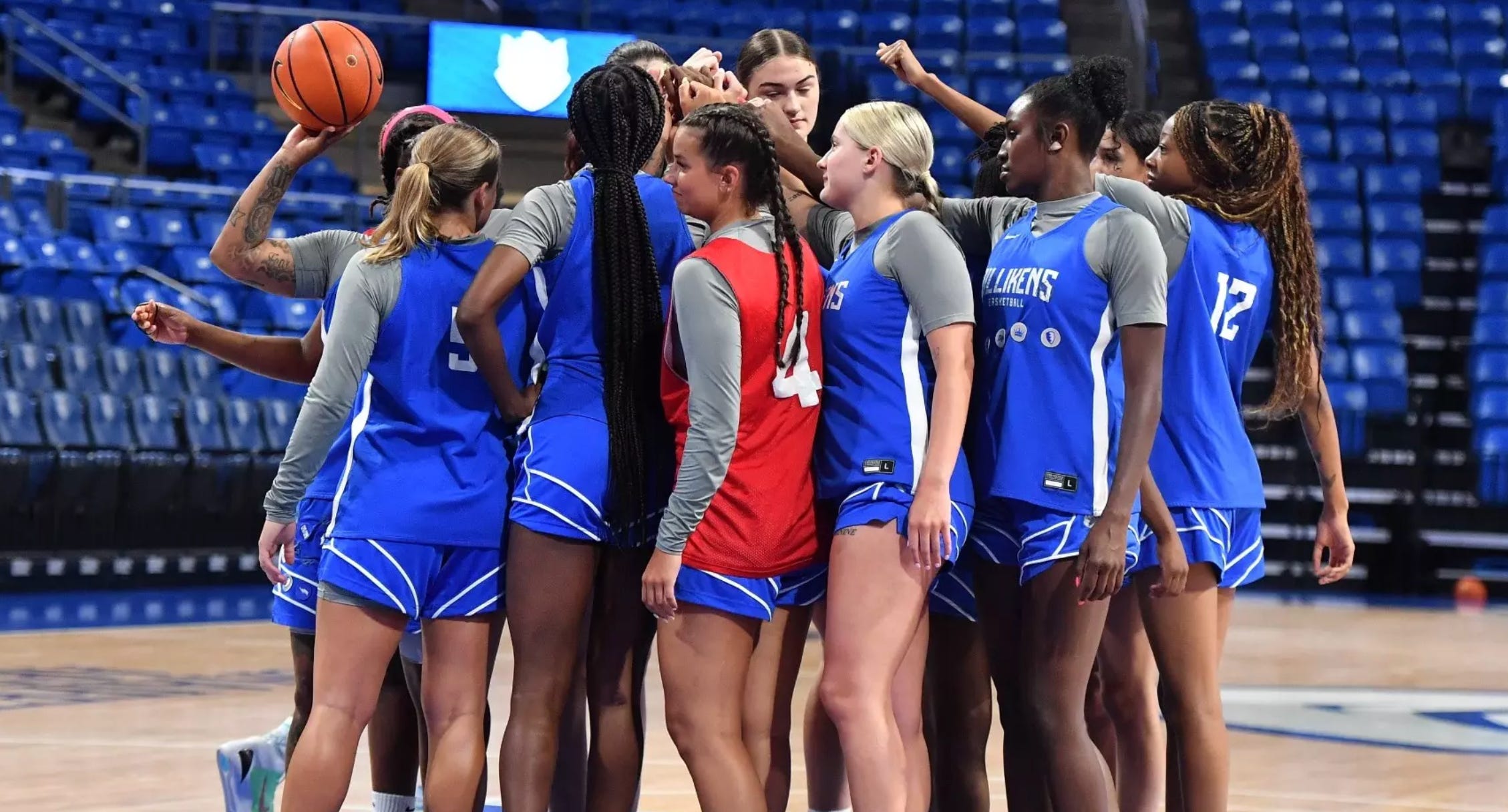 Women's basketball loses 77-67 to Stetson - by Stu Durando