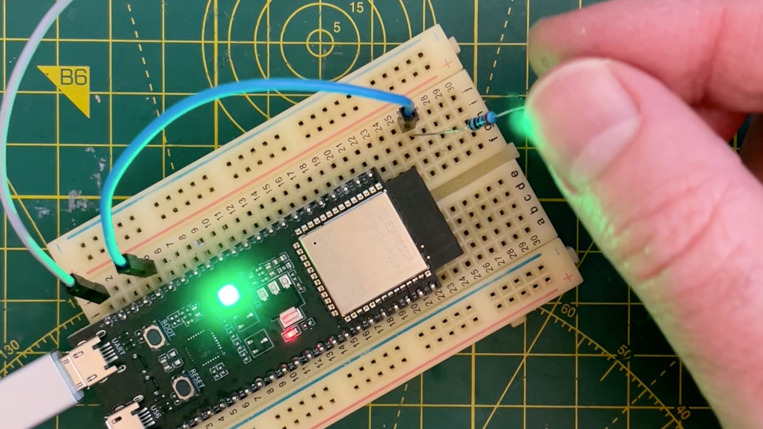1 Touch Pin, 8 Touch Pads - by Chris Greening - atomic14
