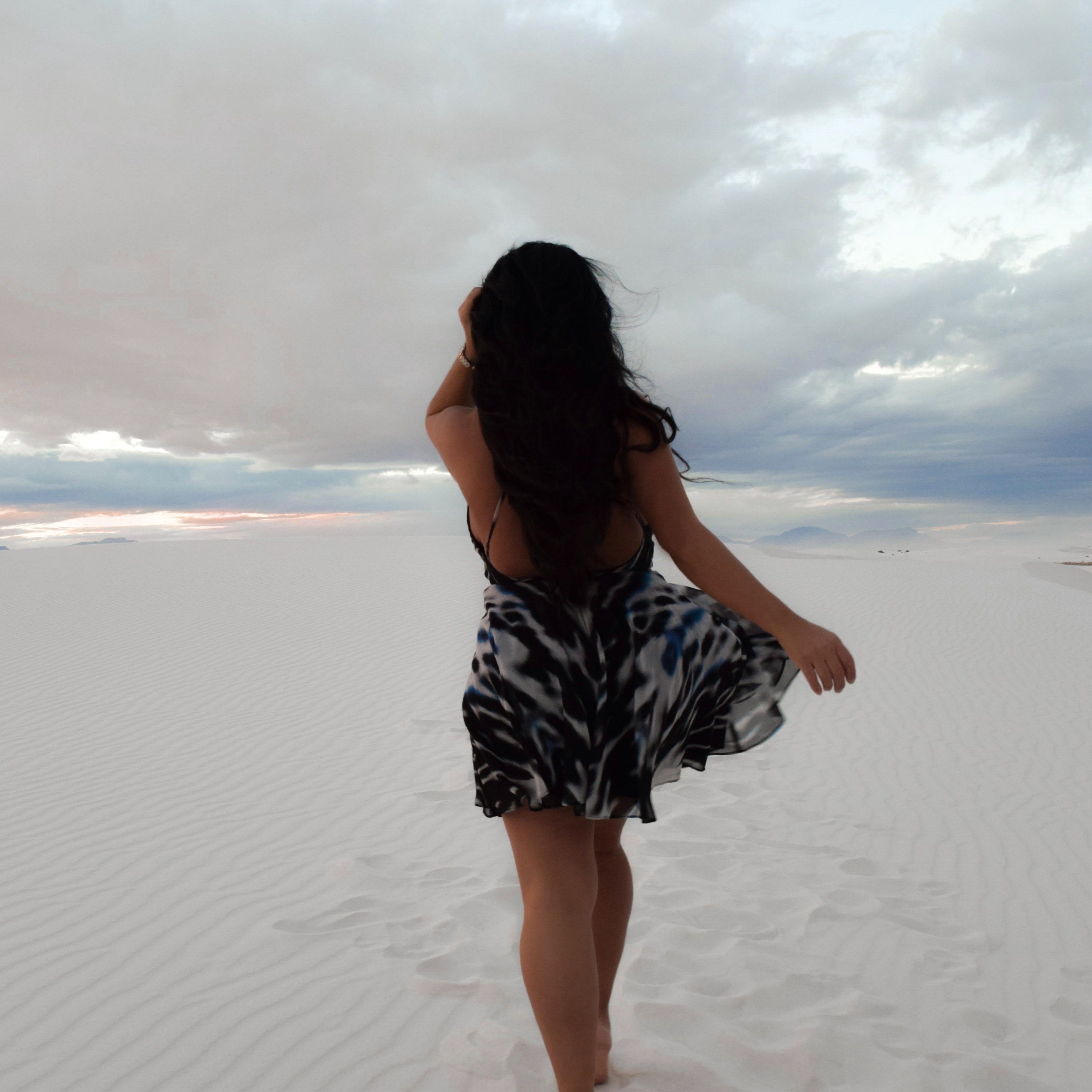 Elizabeth R. | Substack