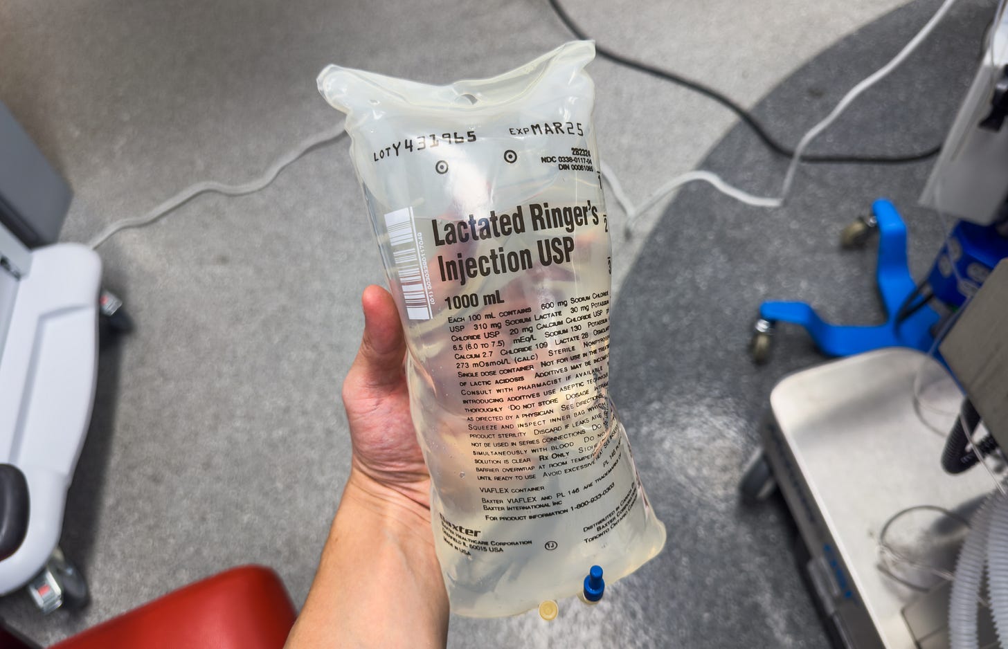 Balanced solutions: better than saline, but which balanced solution?