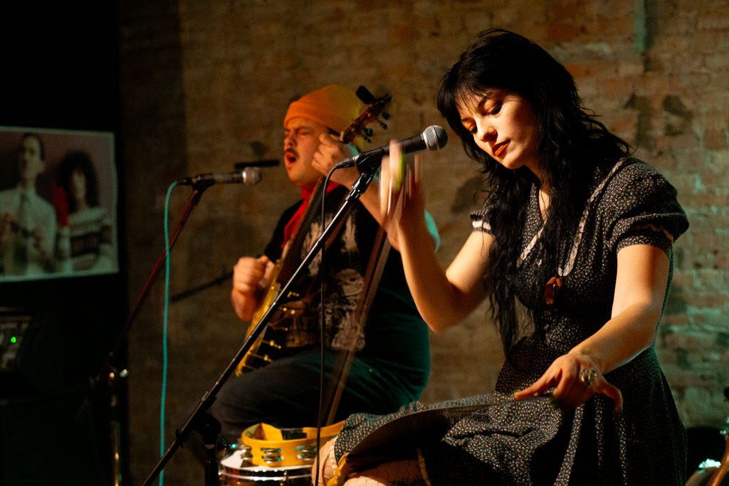 Willow Switch, I The Mountain, David Celia & Luiz Grante @ Ooey Gooey's