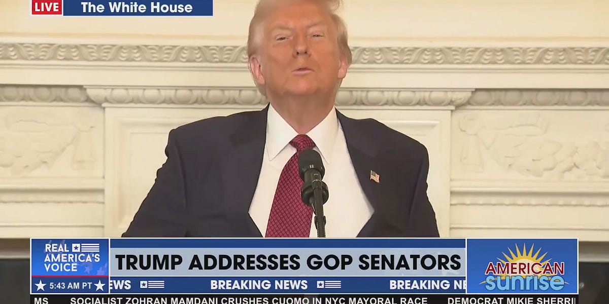 FUN MOMENT WITH POTUS - by RealAmericasVoice