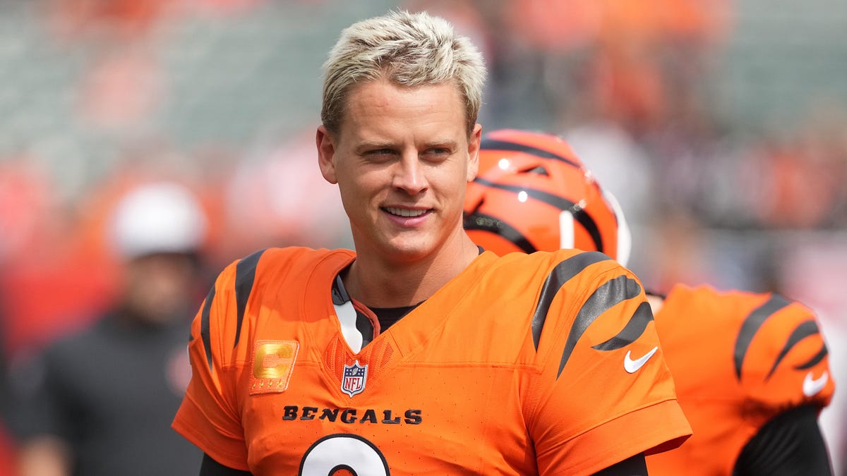 NFL Quarterback Landscape: A Mix of Elite Talent and Questionable ...