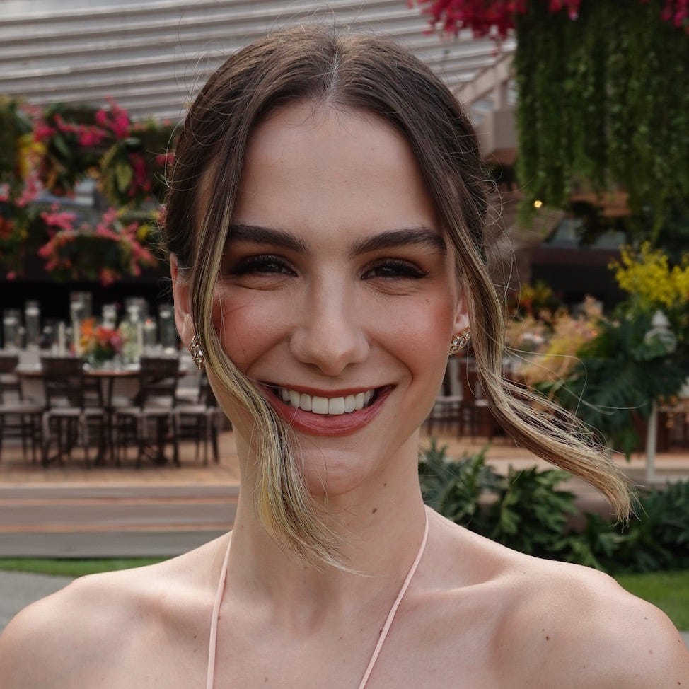 Amanda Ferrari | Substack