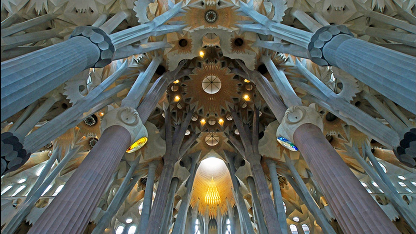 Antoni Gaudí – The ceilings and pillars of La Sagrada Familia