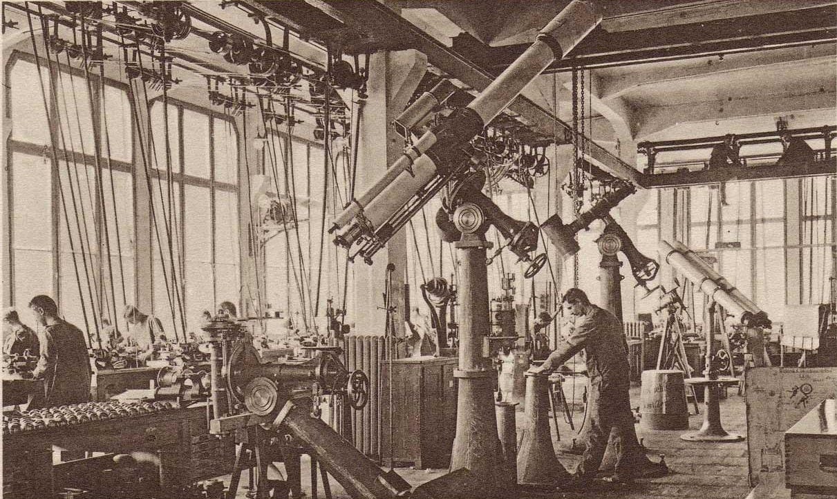 The Longevity Secrets of a 150-Year-Old Tech Company