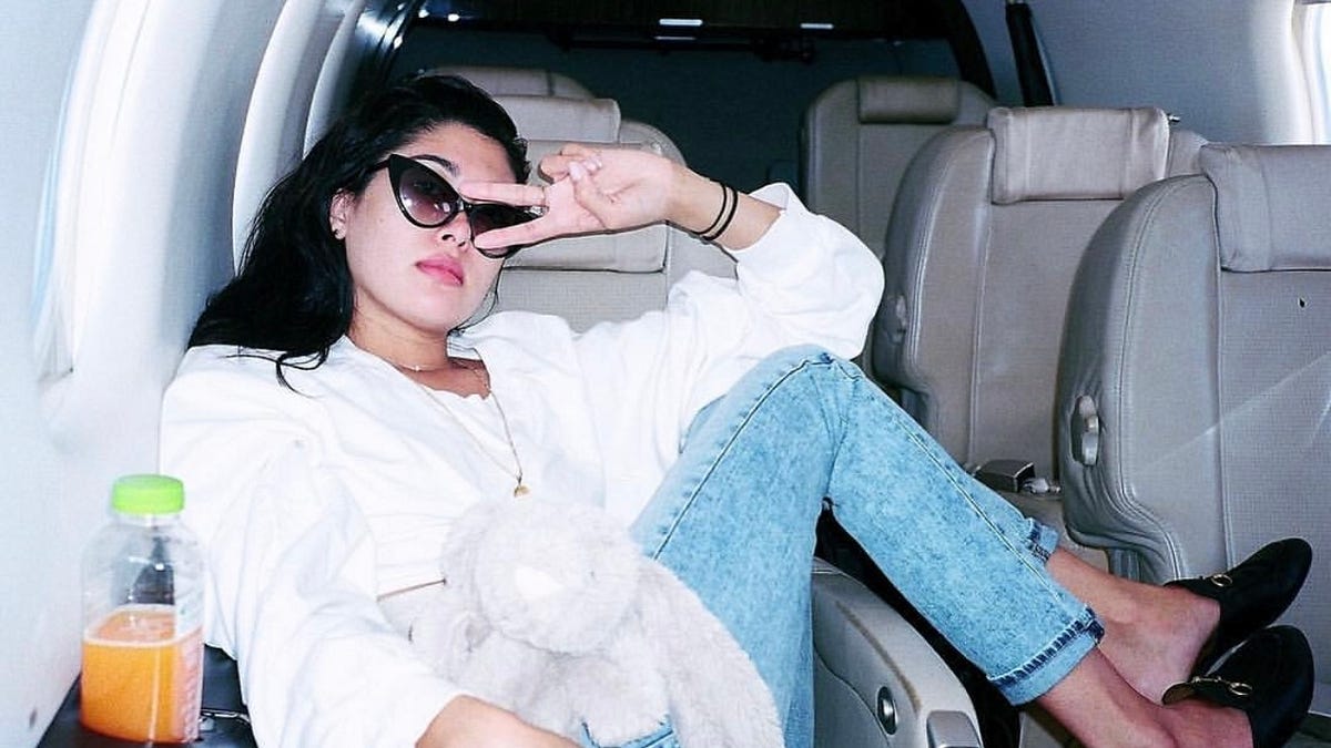 "The Baltimore Private Jet Incident" - by Guyton Porter