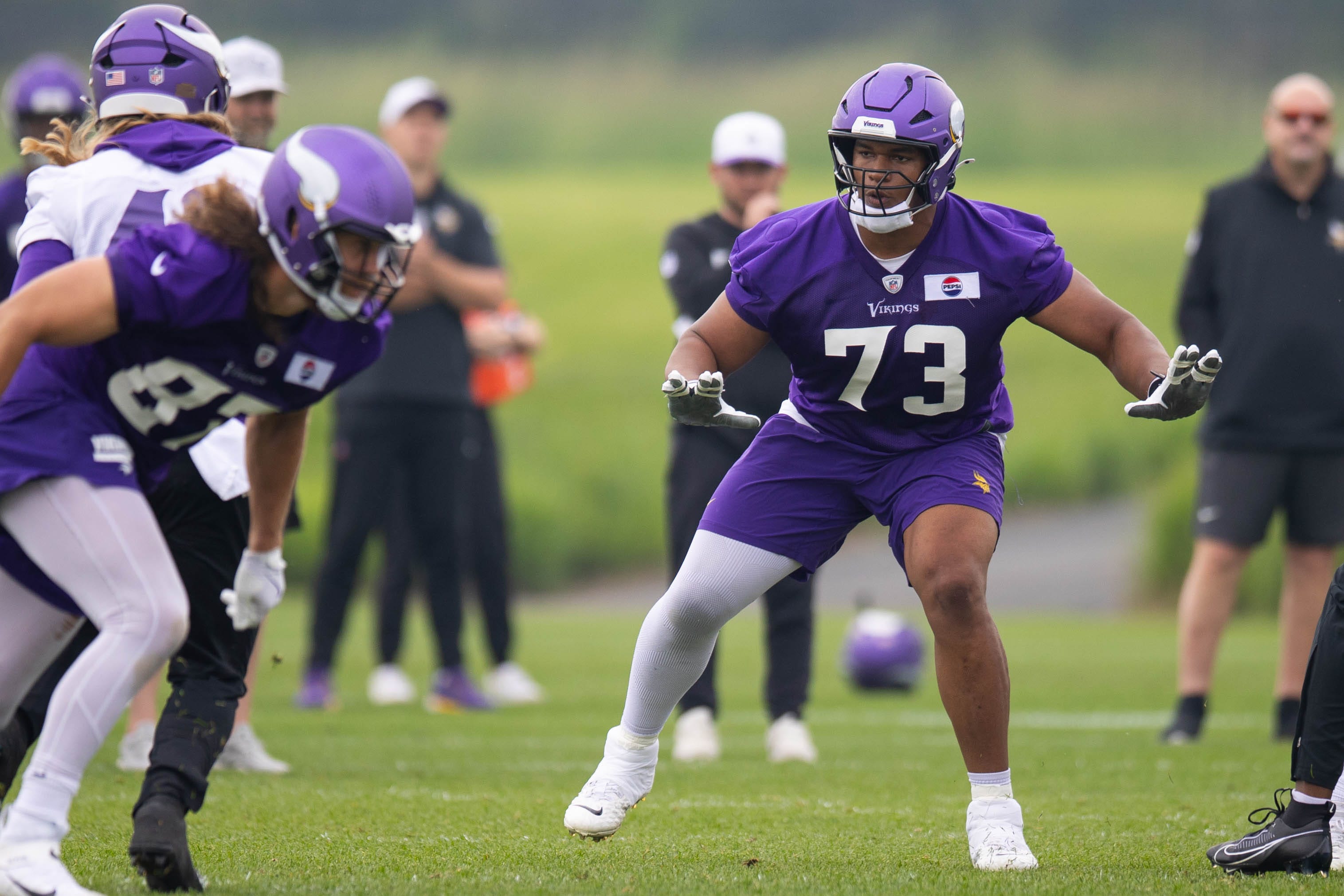 One-on-one with Vikings tackle Walter Rouse