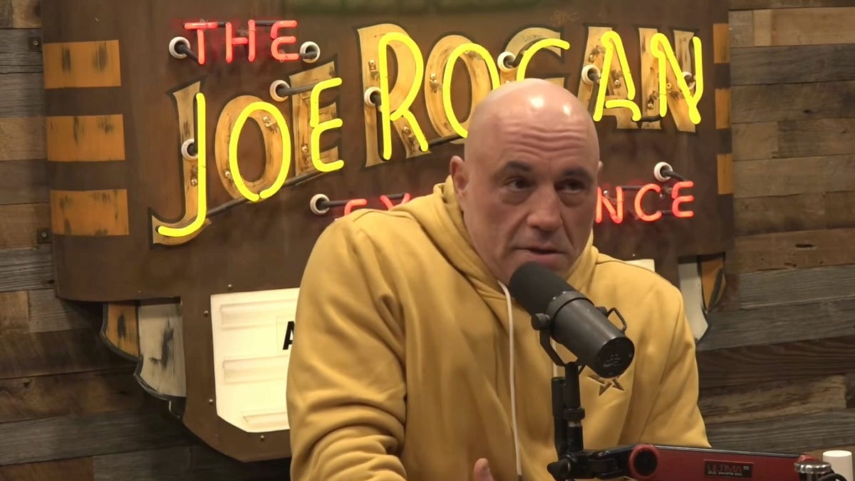 Fans turn on Joe Rogan after he sympathizes with ICE and CBP