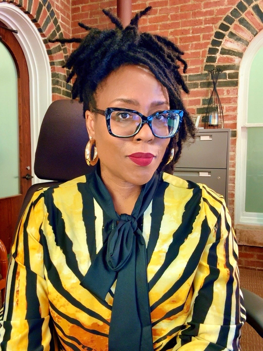 Tabitha Speaks Politics (@tabithaspeakspolitics): "Y’all, I finally hit ...