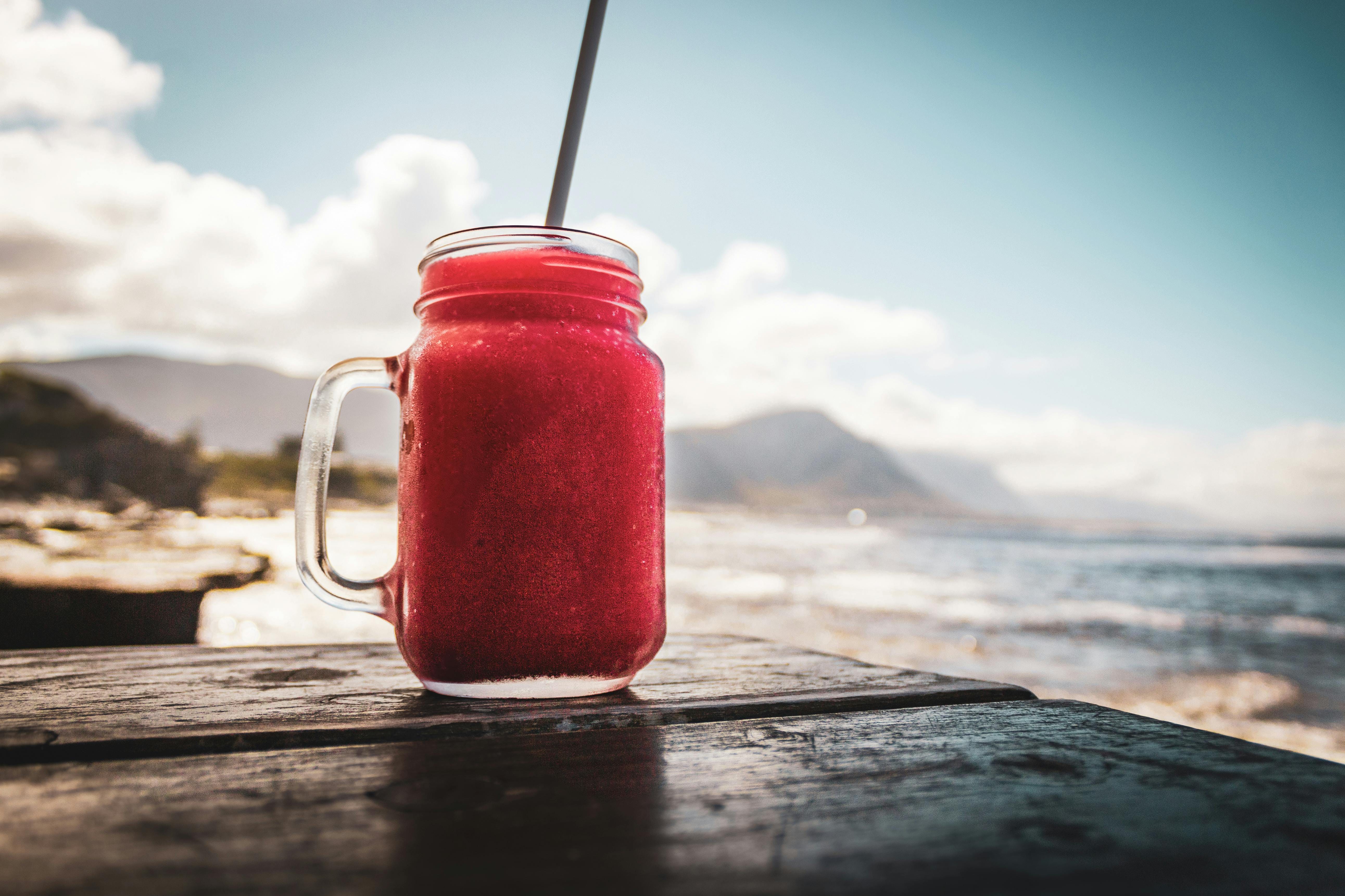 Consumo de álcool em queda na Europa: o futuro das bebidas é sem álcool?