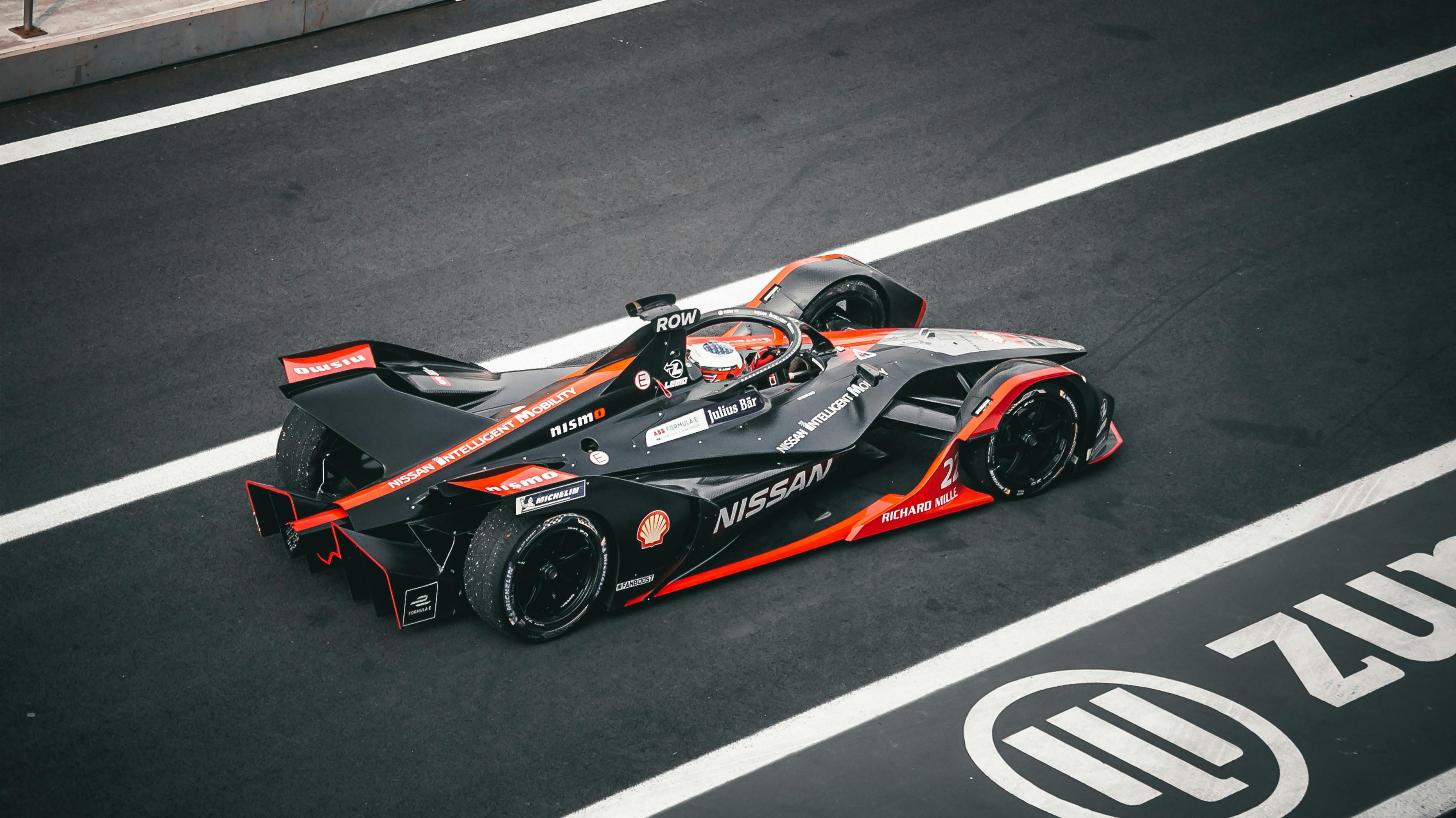 Formula E 101: The Electric Revolution of Racing
