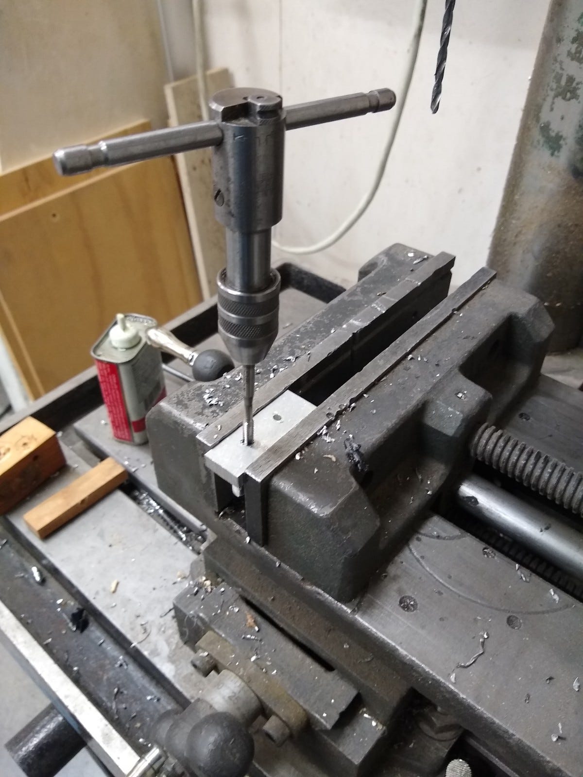 The Resourceful Sailor Replaces and Redesigns a Sailboat’s Spreader Tips