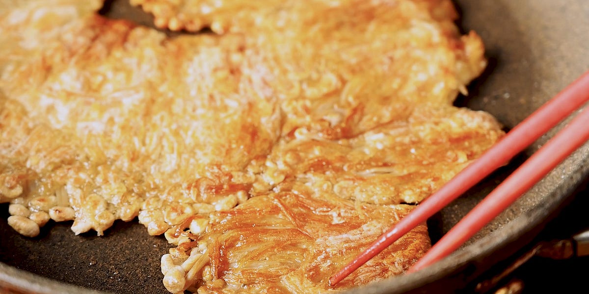 Crispy Enoki Mushroom Rice Bowl (Best Recipe I've Made This Year!!)