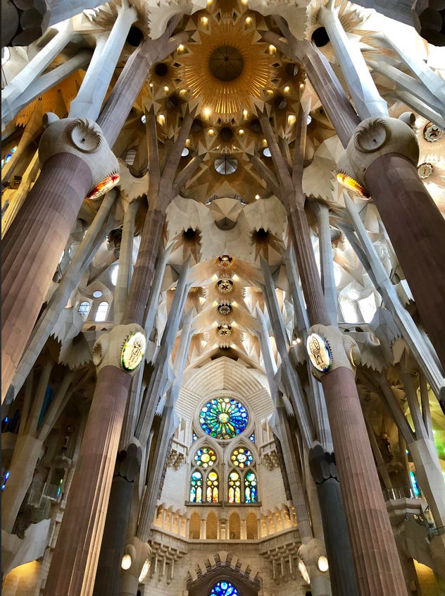 Antoni Gaudí – The ceilings and pillars of La Sagrada Familia