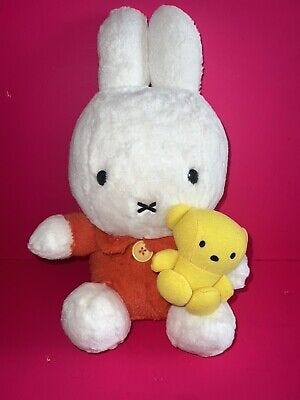 cathy: the sanrio bunny wrongly accused of being a miffy copy