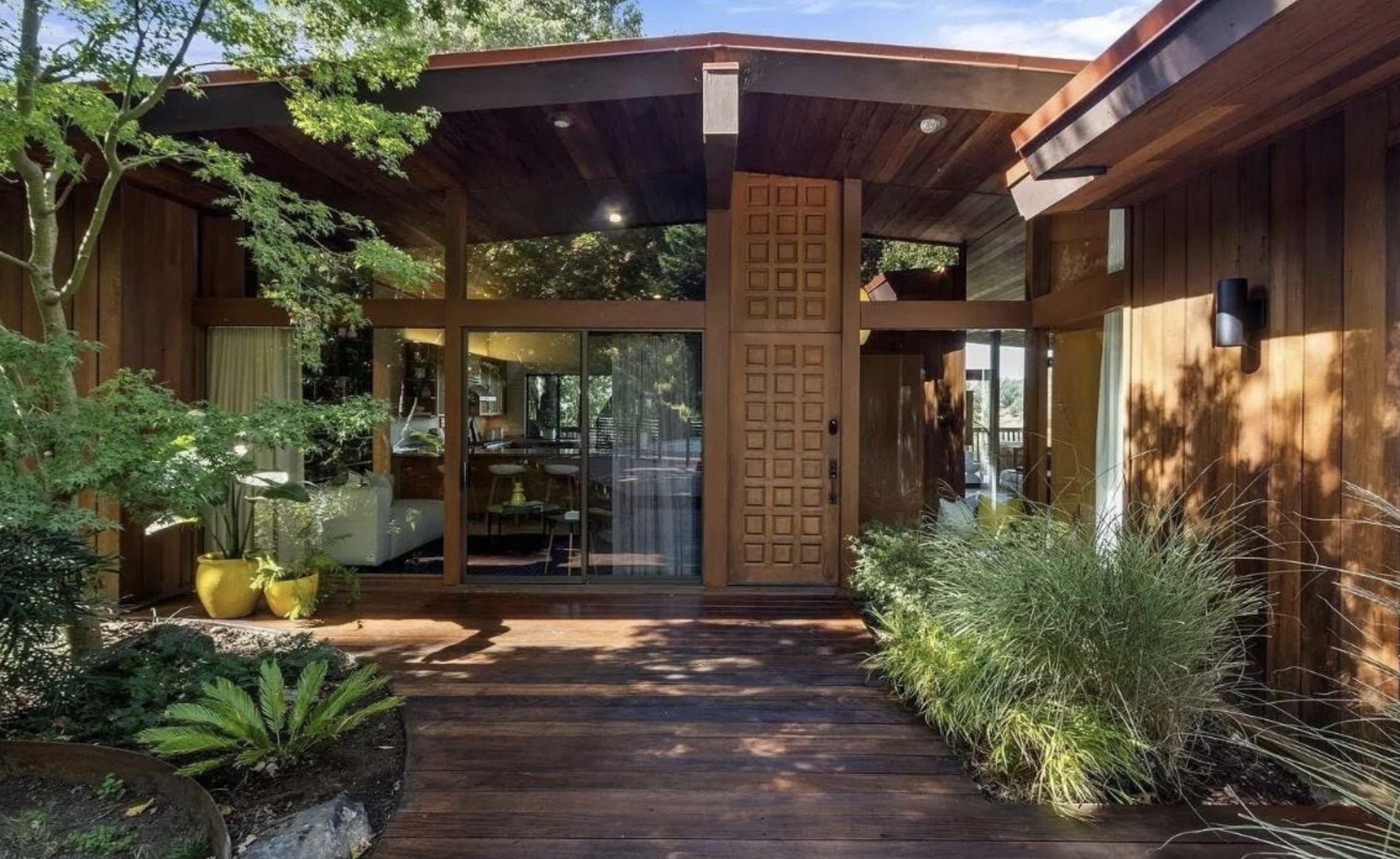 Learn the Ancient Ritual of Feng Shui in 7 Easy Steps