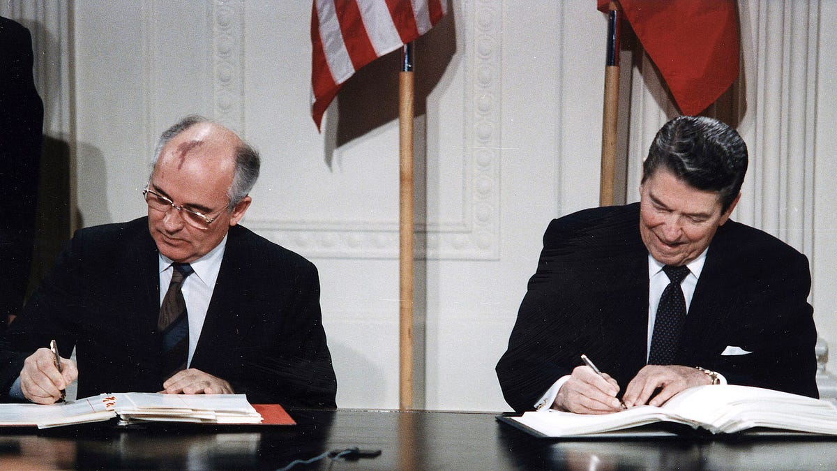 The Strategic Defense Initiative (SDI) and How It Almost Made the Cold ...
