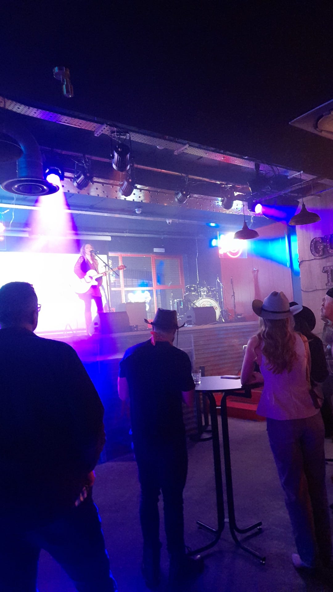 Lil Nashville, The Honky-Tonk Keeping London Country