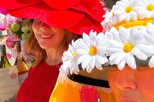 Vivia Chen, Ex-Careerist | Substack