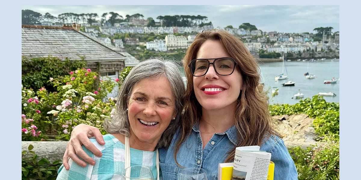 My #1 Packing Rule - by Joanna Goddard and Kaitlyn Teer