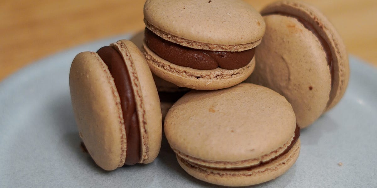 Chocolate Macaron Recipe - by Allison Chen
