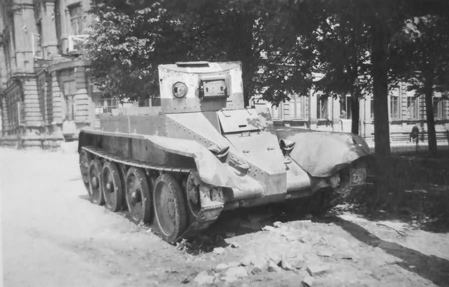 BT-2: The Foundation of Soviet Armored Innovation