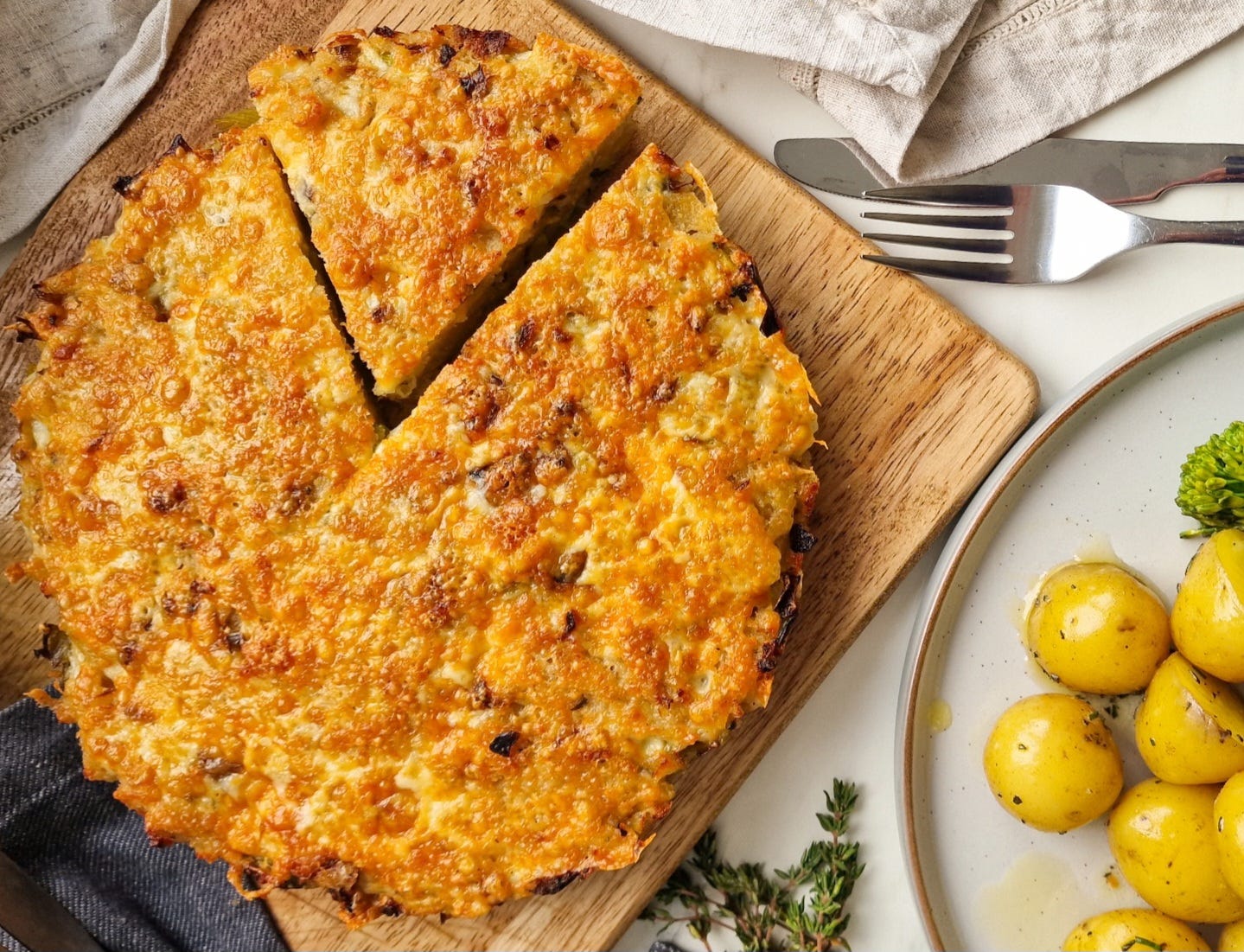Cheesy Glamorgan Bake - Amy Sheppard Food