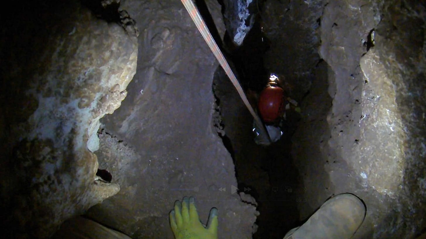 How Homo naledi got into the Dinaledi Chamber
