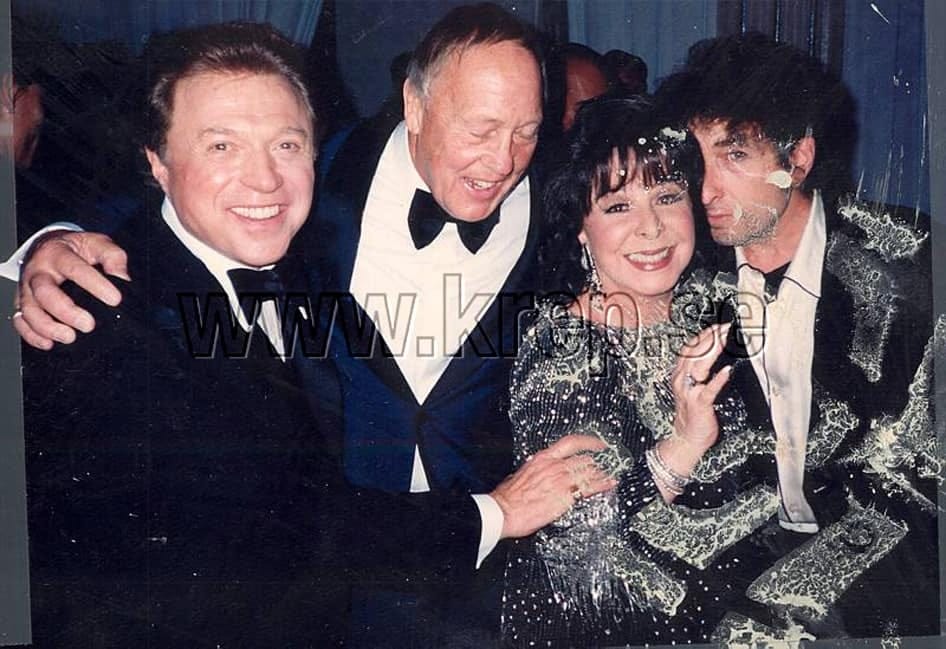 Producer George Schlatter Remembers Bob Dylan Performing for Frank Sinatra