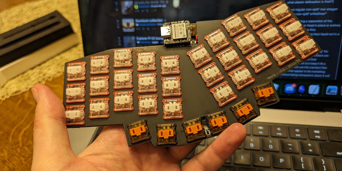Why I Chose Colemak Mod-DH on a Custom 36-Key Keyboard