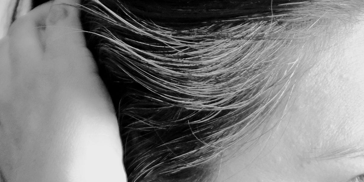 Cuarenta - by Eleonora Aldea Pardo - Los DM de la Nori