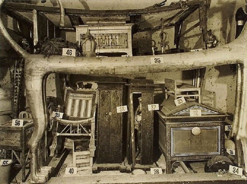 The Pharaoh’s Forgotten Tomb: Howard Carter’s Discovery of King Tut’s Tomb