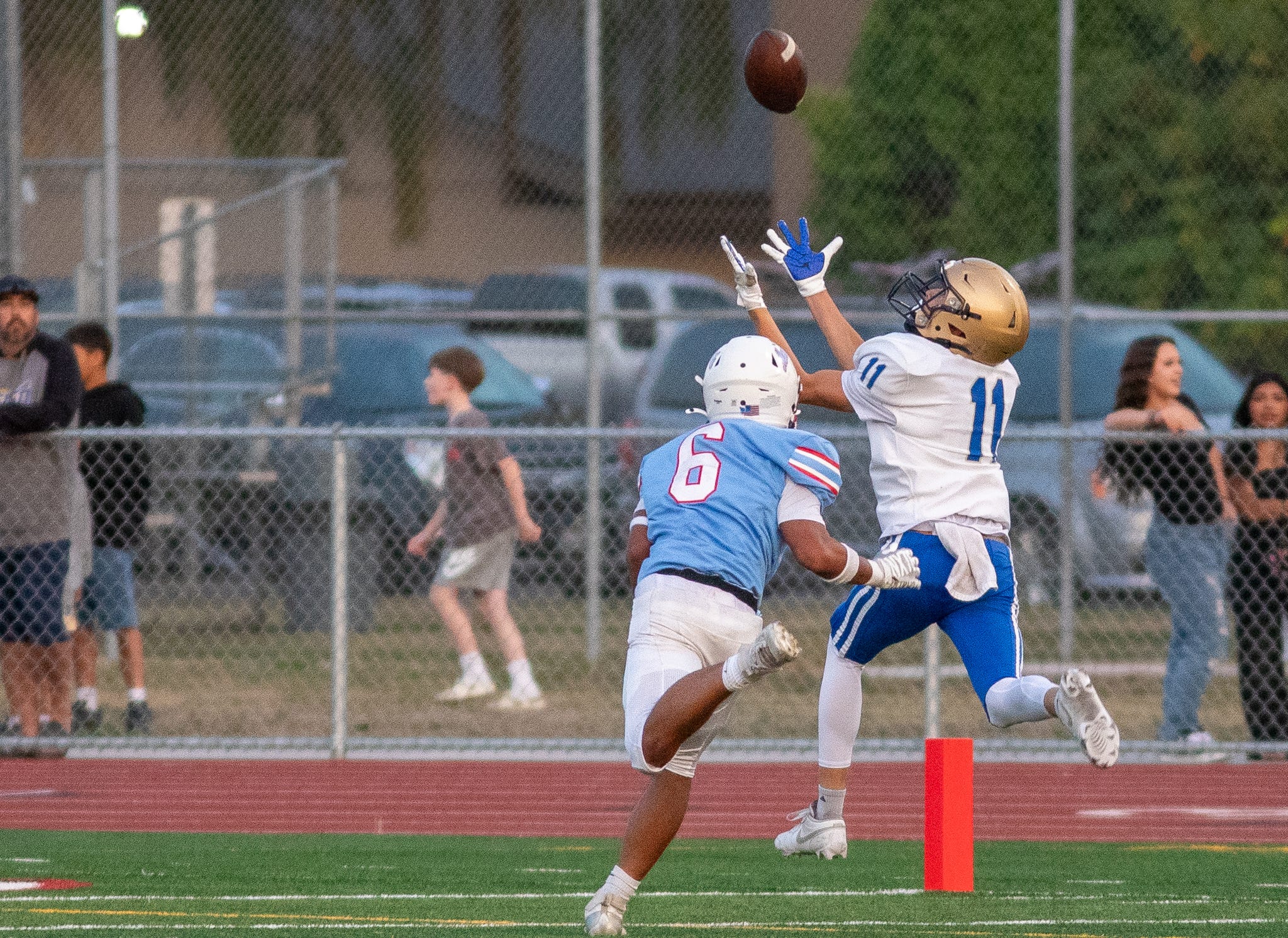 High School Football Review: Kelso spoils the party at Longview ...