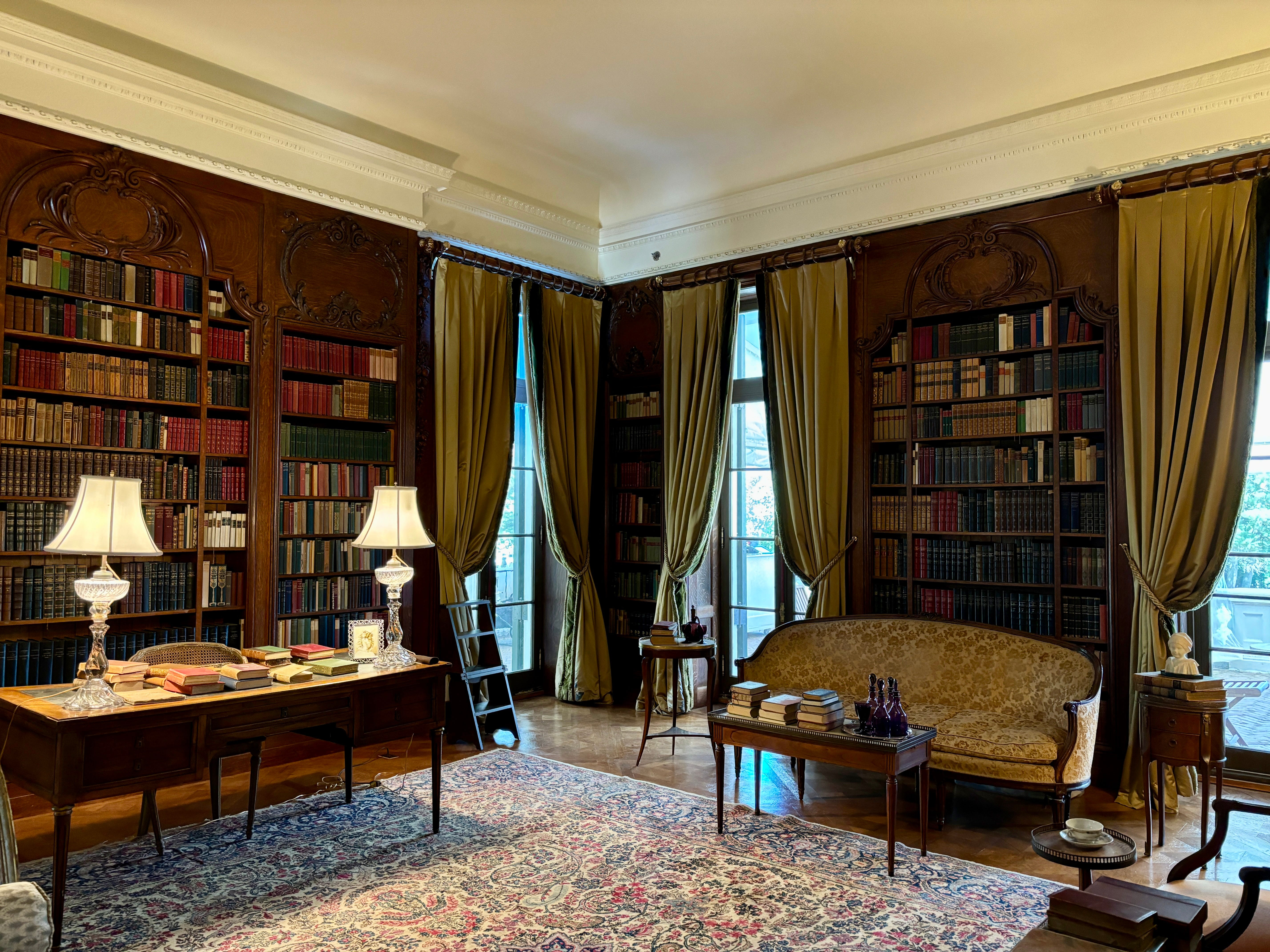 The Mount: Edith Wharton's Mansion of Beauty, Books, and Gardens