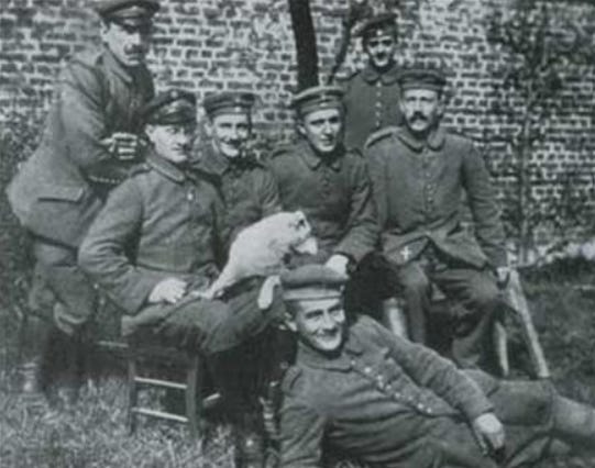 Adolf Hitler's First World War - by Chris