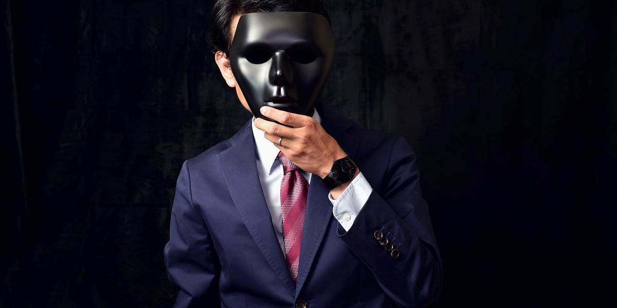 Tokyo Swindlers, Netflix's New Miniseries, Becoming a Global Hit