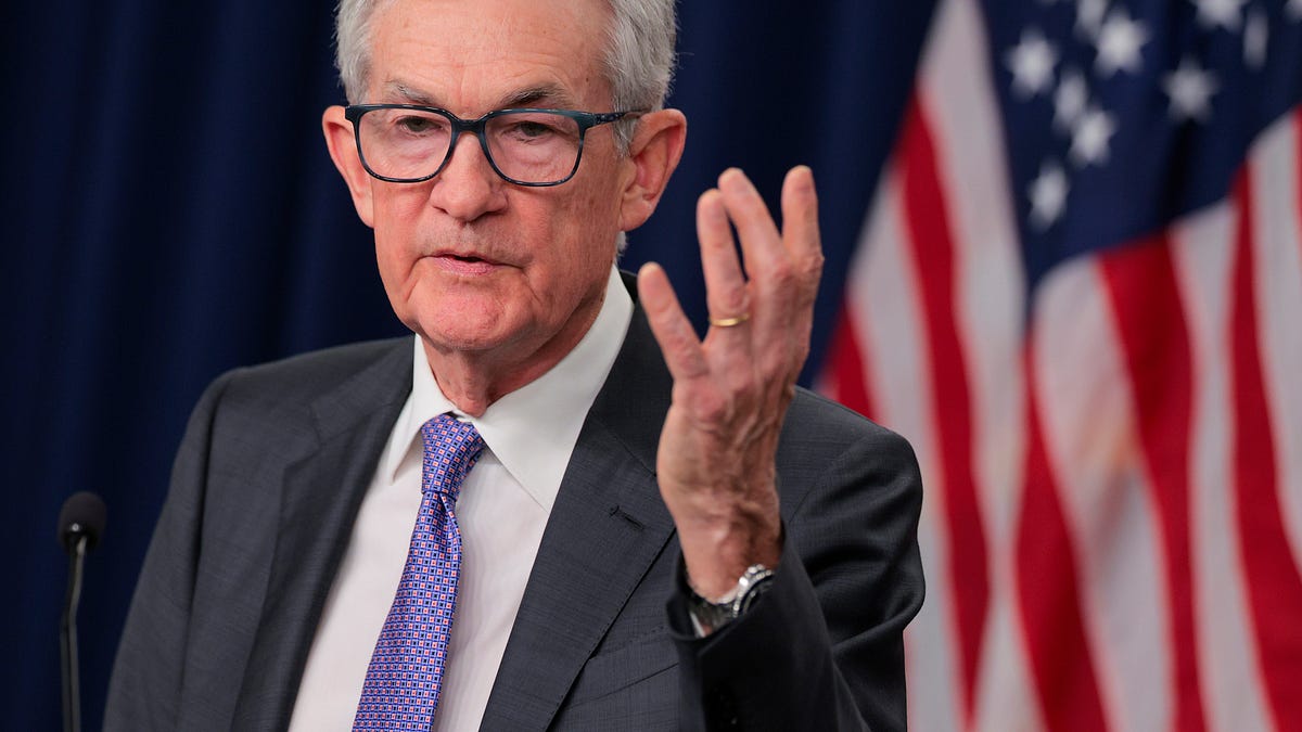 🤬 Fed Up With the Fed Fight - by Peter Rothpletz - Zeteo