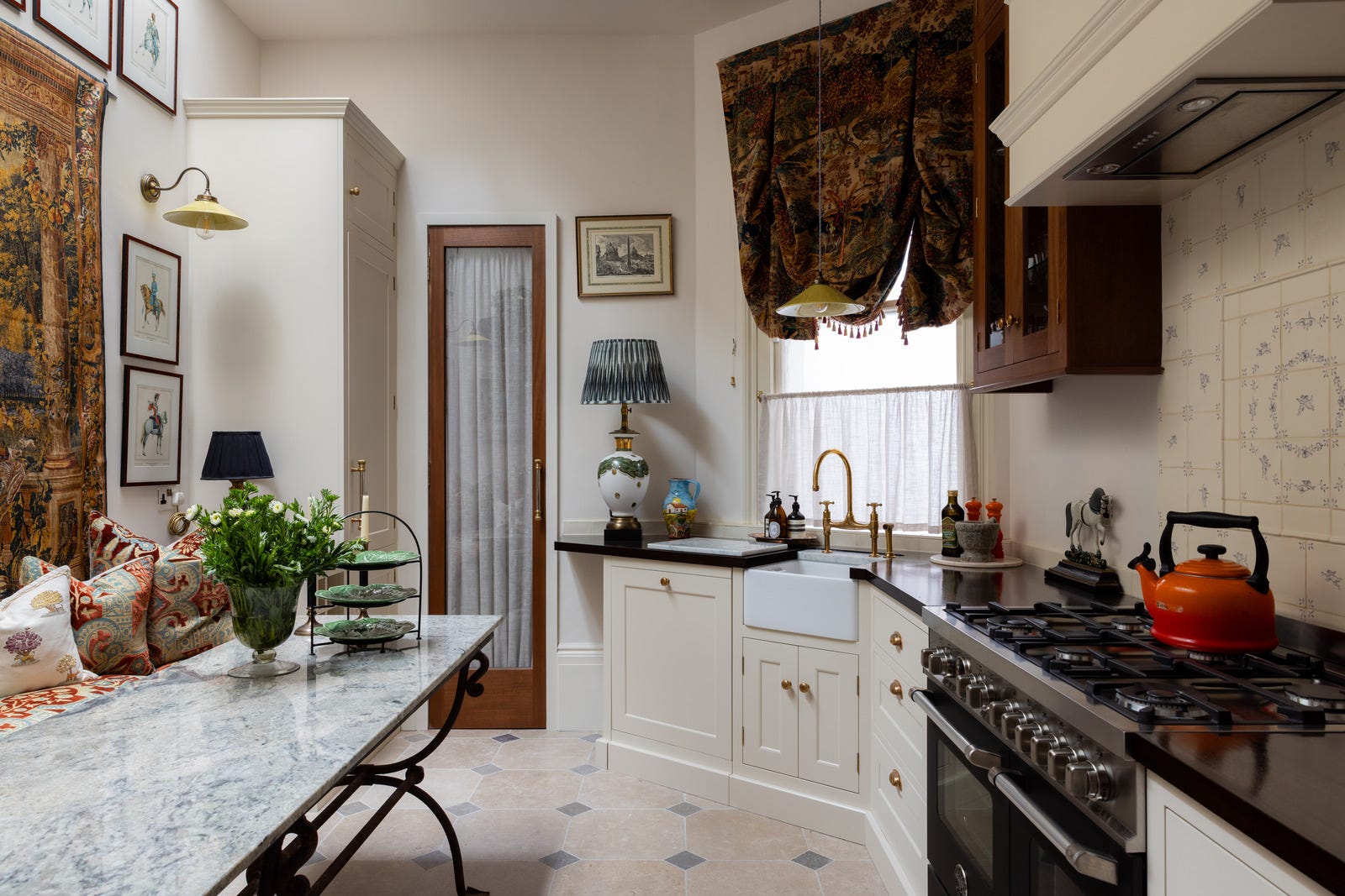 Design Decoded: The Househunter