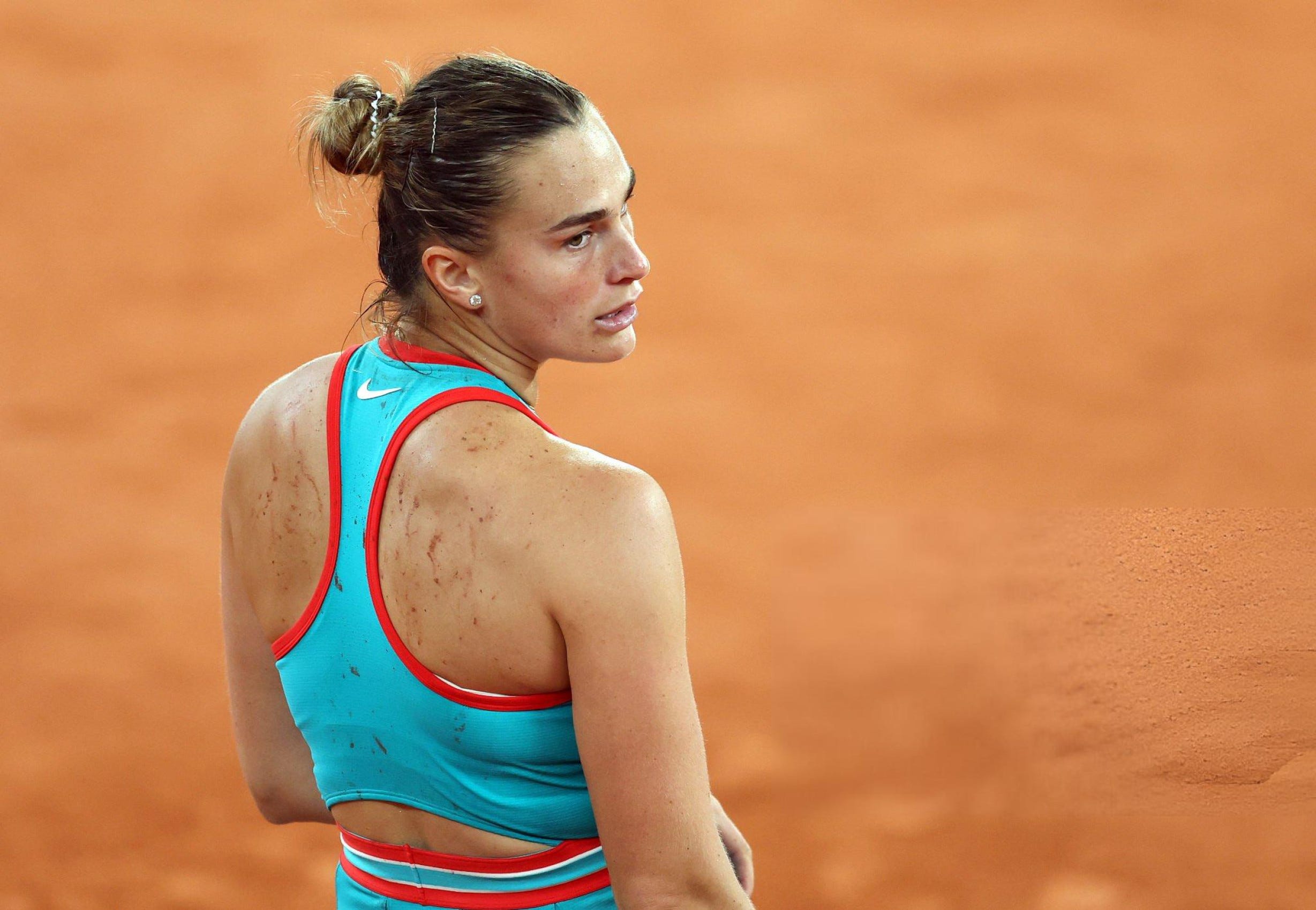 When the Strings Tremble - by Patrick Ding - Jarring Bell