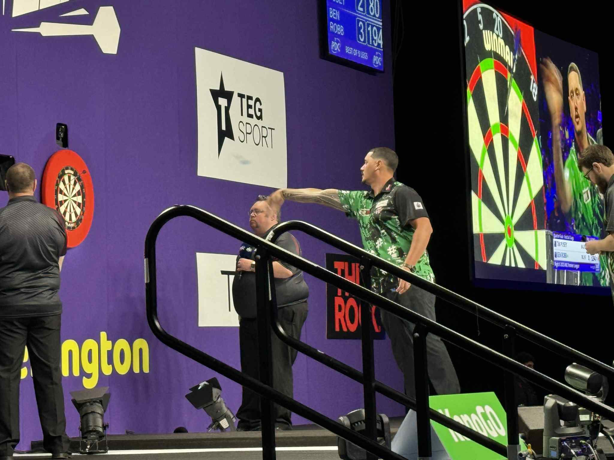 Tata Puts On a Show But The Magnet Wins Night Six in Welly! #16