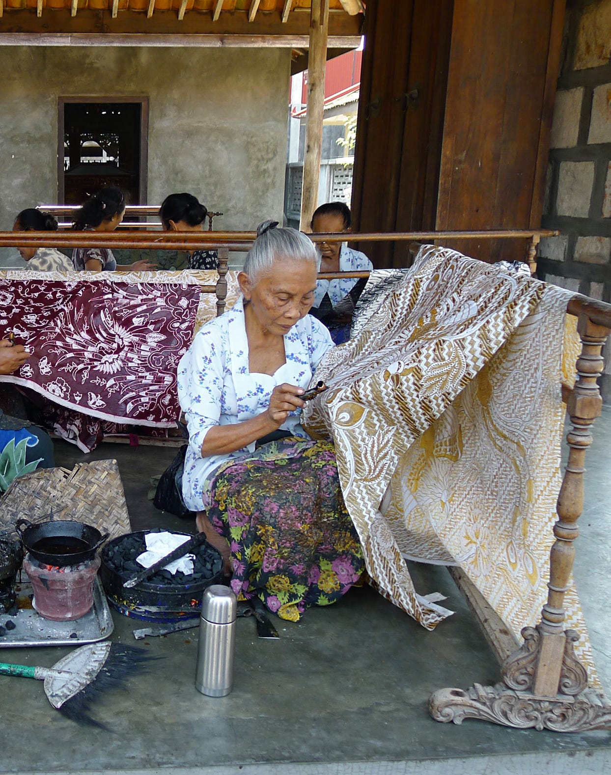 Batik Basics: How This Timeless Art Is Made—and Beautiful Ways to Bring ...