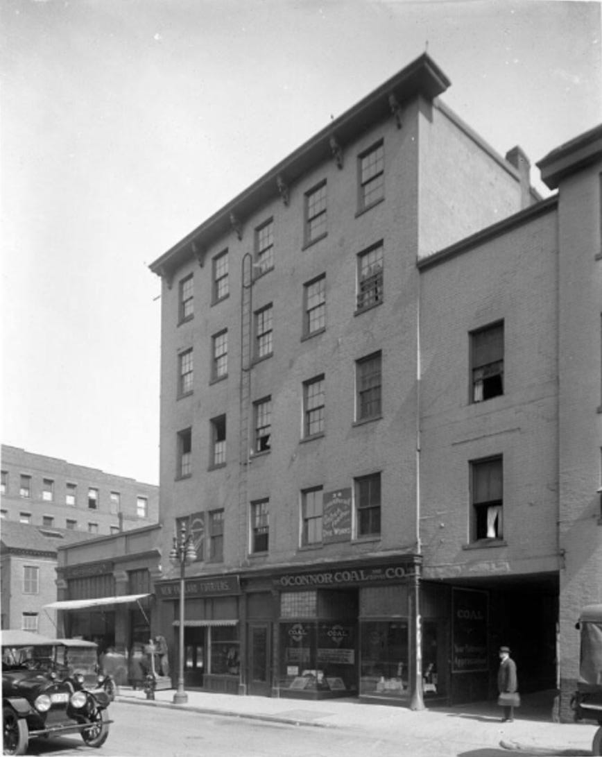 Mark Twain's Barber and the Mystery of the Turkish Baths