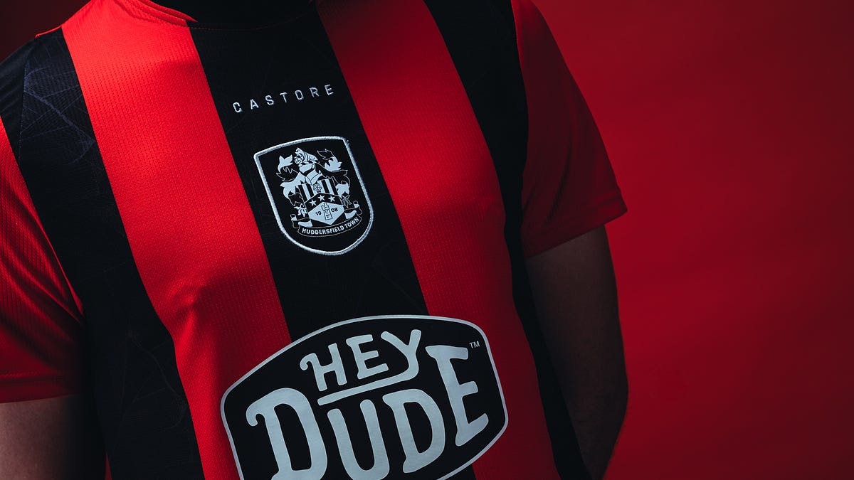 Huddersfield Town unveil 2026/27 away kit