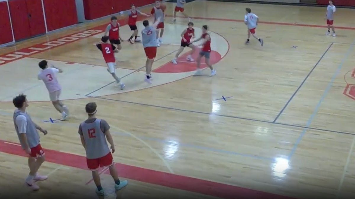 Zone offense concepts & actions - by William Love